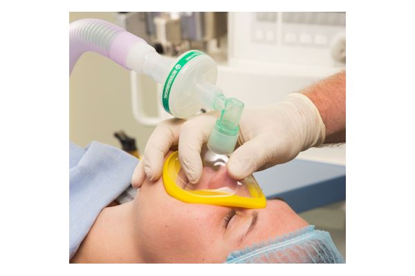 Silver Knight™ anti-microbial UniFlow™ coaxial breathing systems with ...